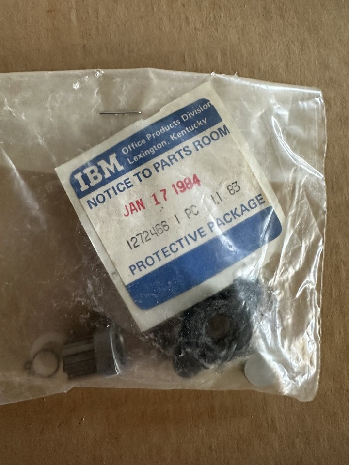 IBM Selectric part Motor Clutch B/M # 1272466 COMPLETE KIT NEW GENUINE ...
