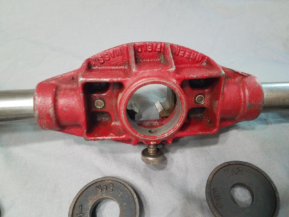 Greenfield # 2 Adjustable Pipe Threader w/ 5 Dies 1", 3/4",1/2", 3/8 ...