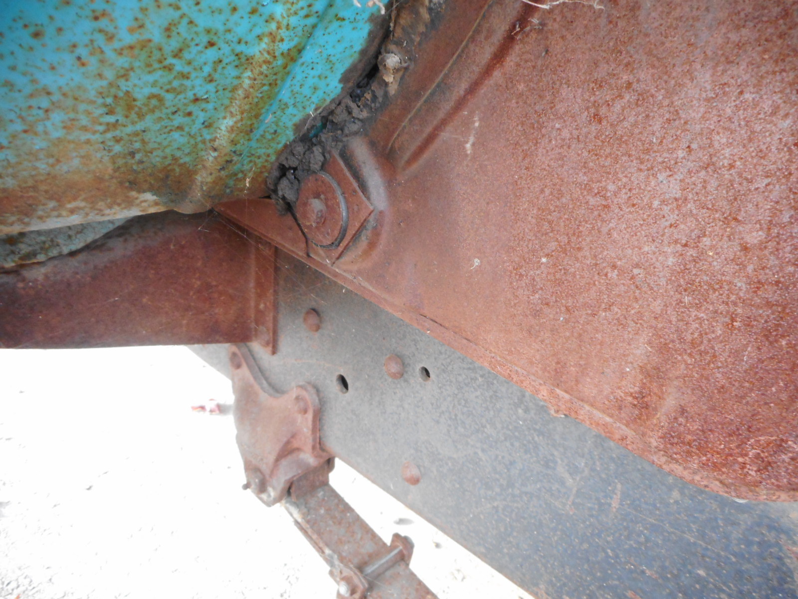 1955-1959 Chevy GMC Truck Inner Fender Bolts w/ Washer Sleeve ...