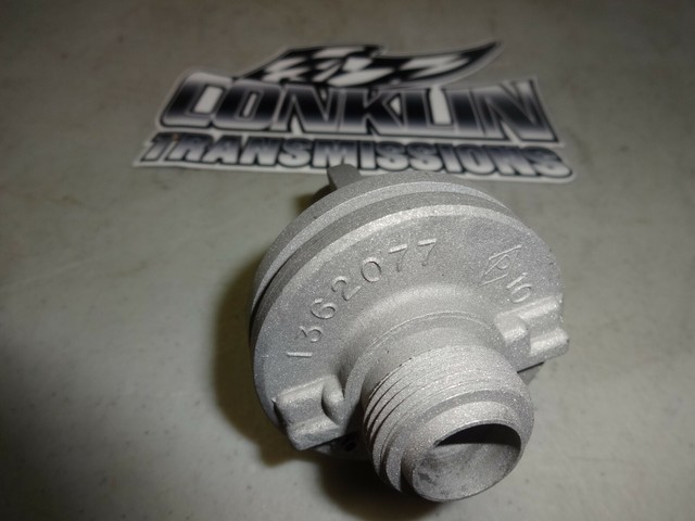 GM 1362077 Th400 Speedometer Housing Alum 40-43 Teeth Speedo Gear Drive ...