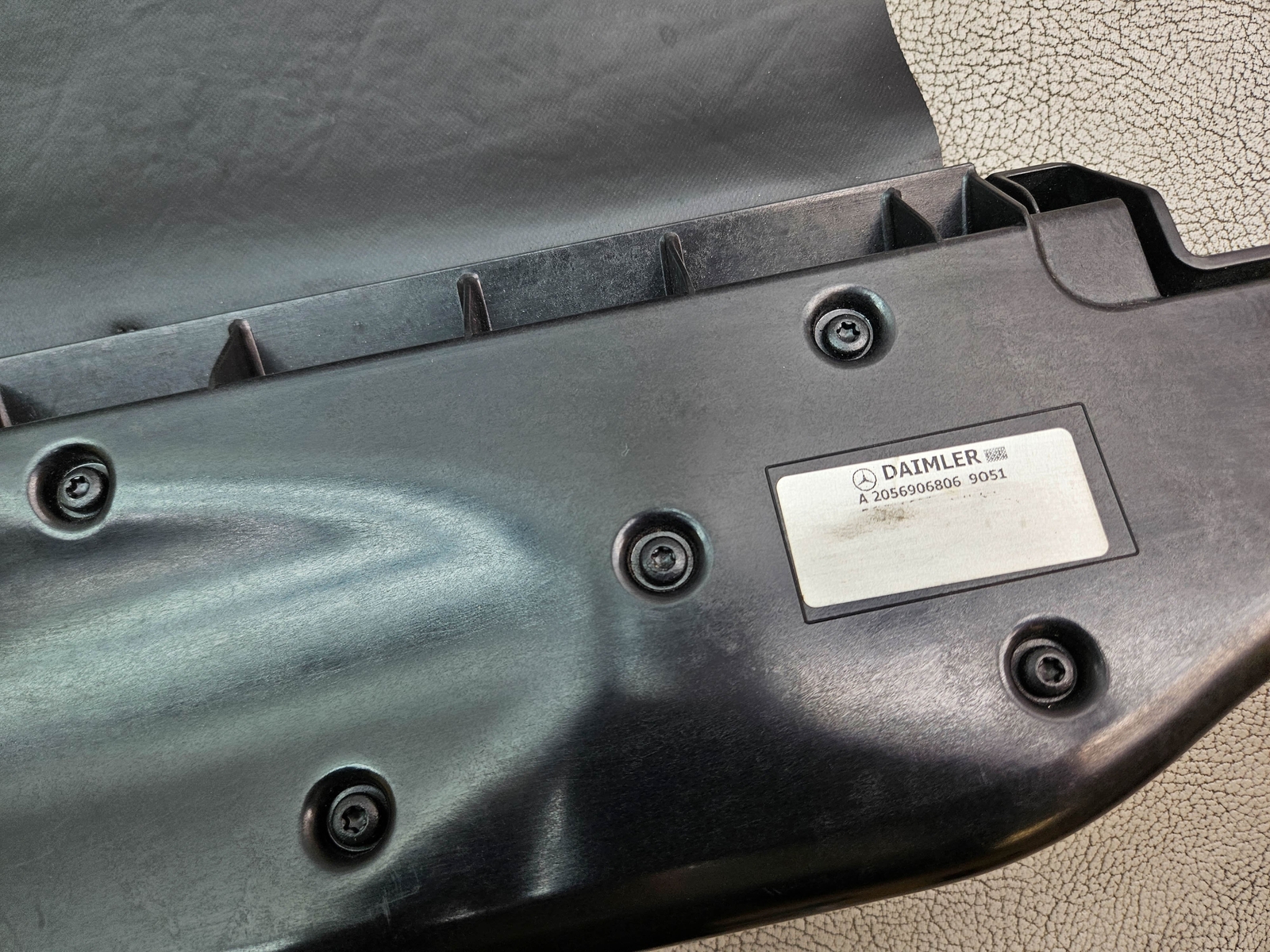 MERCEDES BENZ C Cabrio A205 Convertible Partition Cover OEM A2056906806 ...