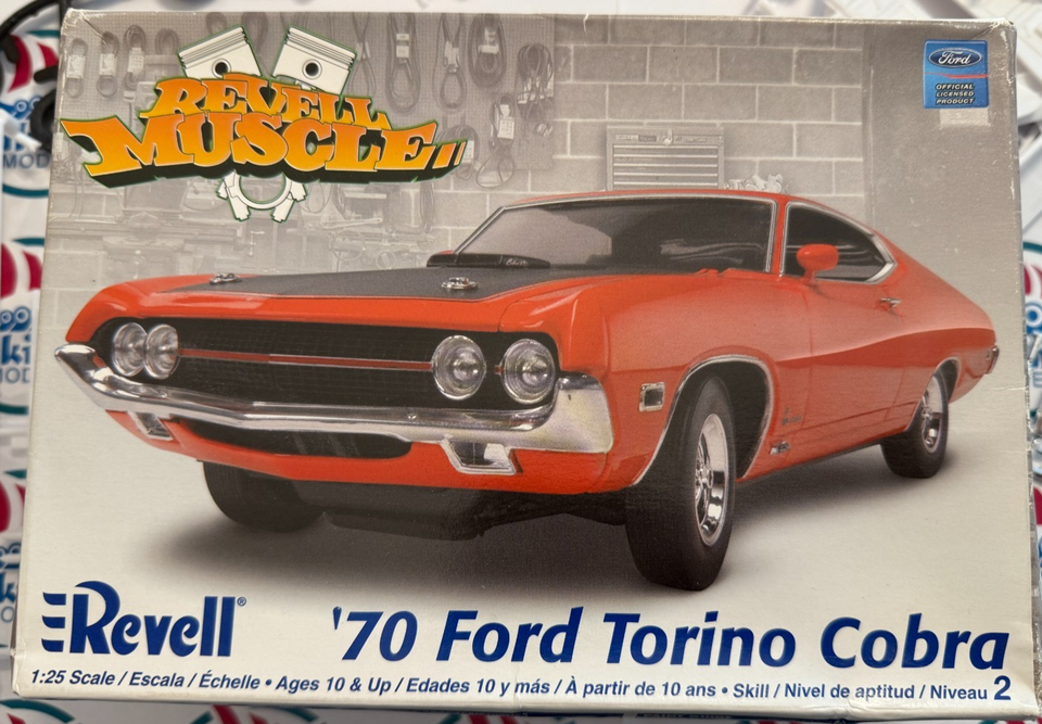 Revell 85-2018 1/24 70 Ford Torino Cobra Kit Bash Parts Chrome Front ...