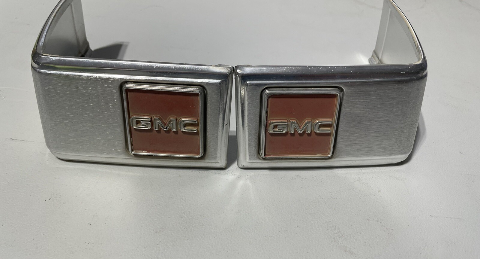 81-87 GMC Squarebody Cab Corner Trim Molding Emblems | eBay