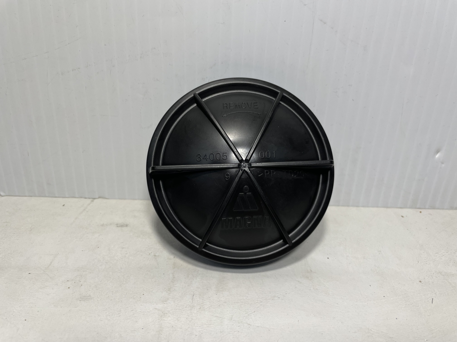 SUBURBAN YUKON XL HEAD LAMP BULB ACCESS COVER 2015-2020 NEW OEM GM ...