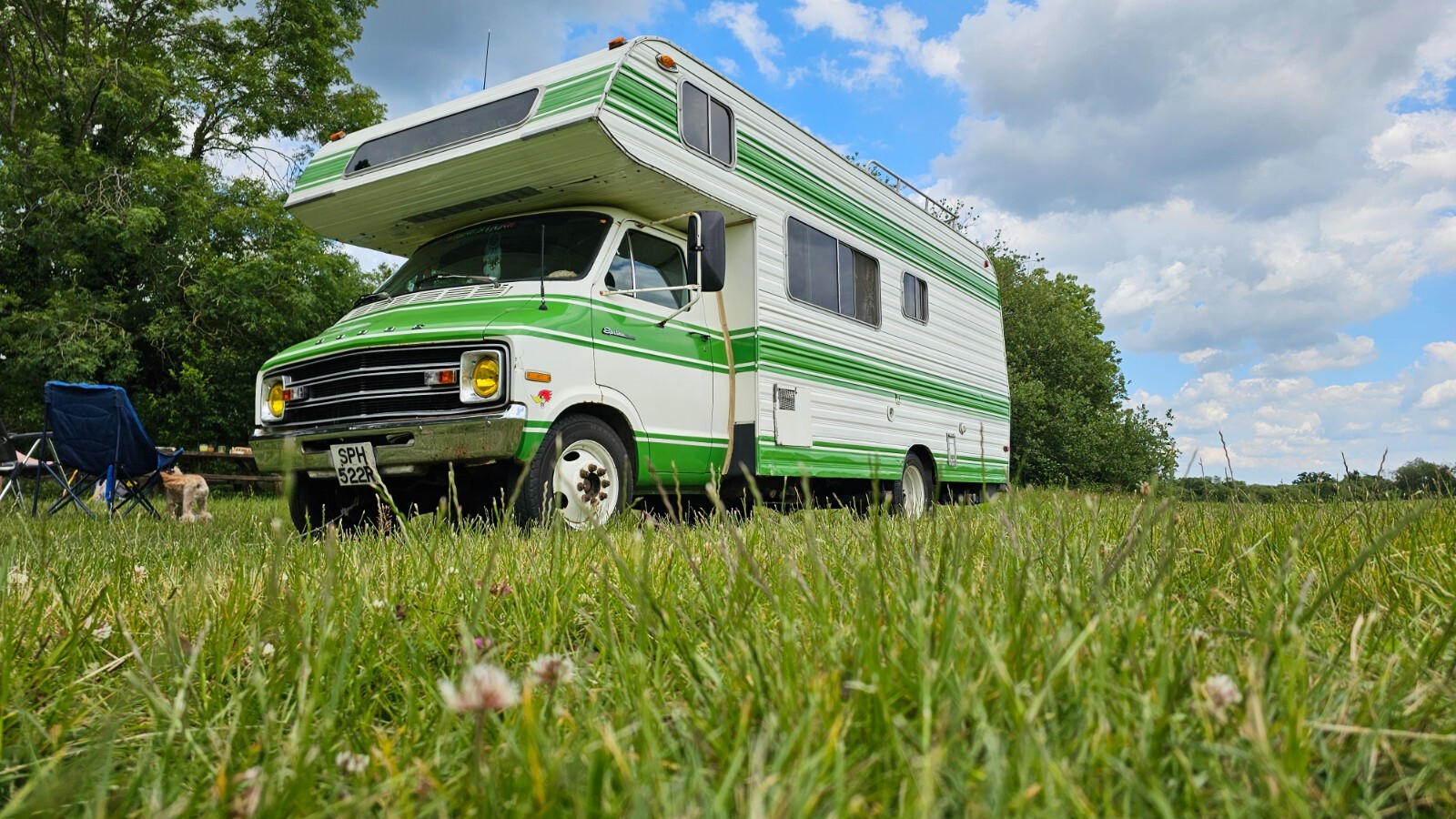 Dodge B300 Brougham Motorhome - UK American Cars