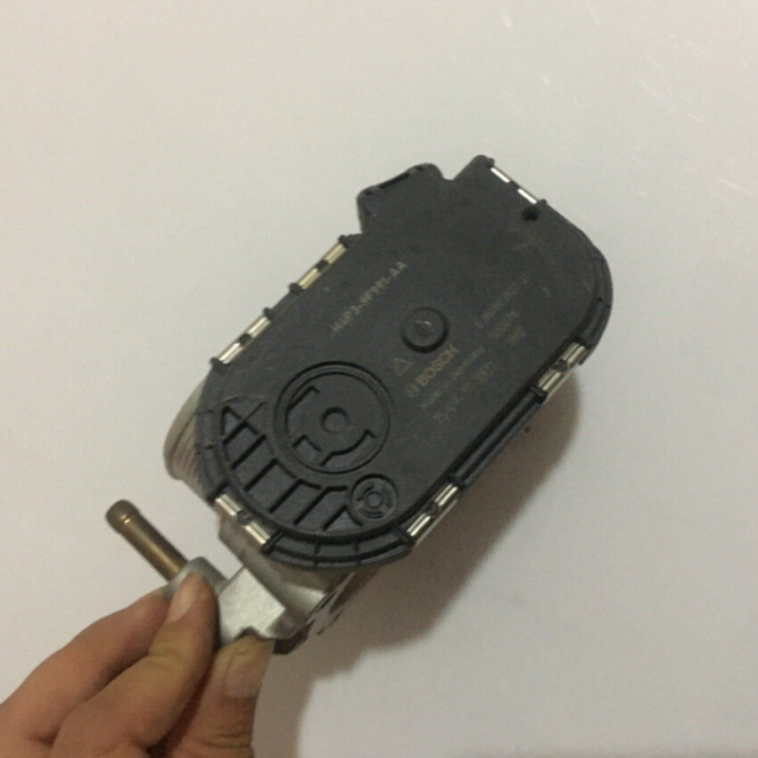 Throttle Body Fit For Ford LandRover H4P3-9F991-AA 0280750608 ...