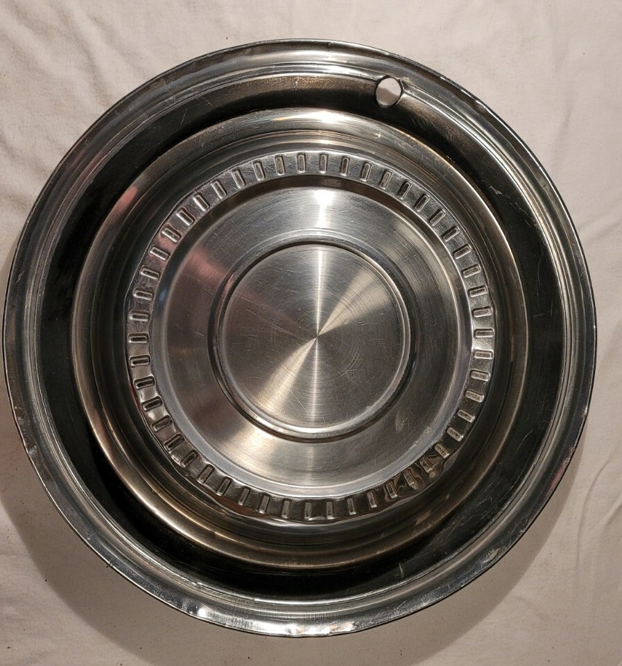 1973-1980 International Scout II Rear Hubcap Wheel Cover Chrome #3 | eBay