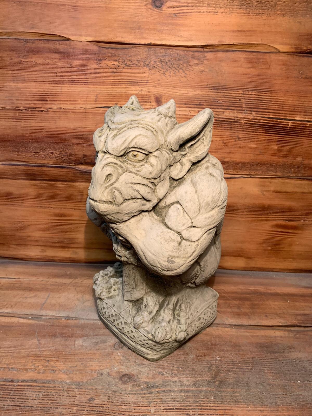 STONE GARDEN LARGE SWORD GARGOYLE GREMLIN PILLAR CAP STATUE ORNAMENT ...
