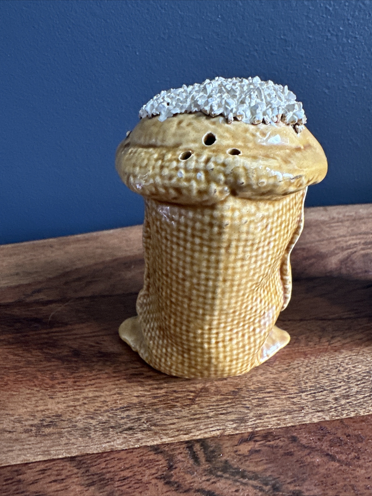 Vintage Burlap Grain Sack Salt Pepper Shakers Hand Painted Retro Japan ...