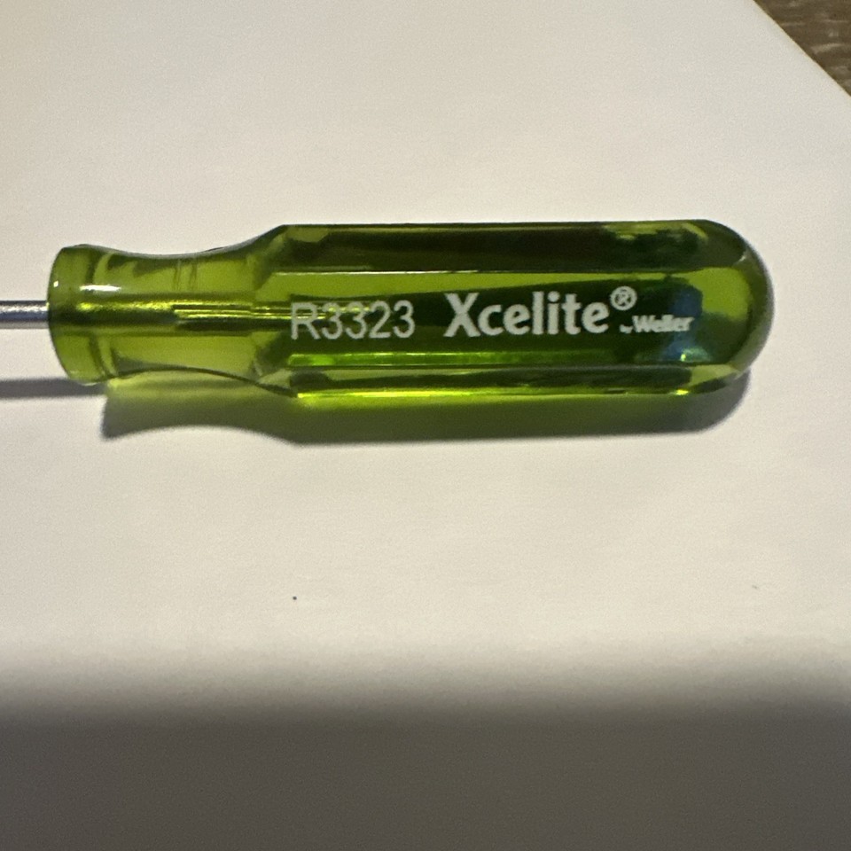 Xcelite R3323 3/32" x 3" Round Blade Slotted Screwdriver w/Pocket Clip ...