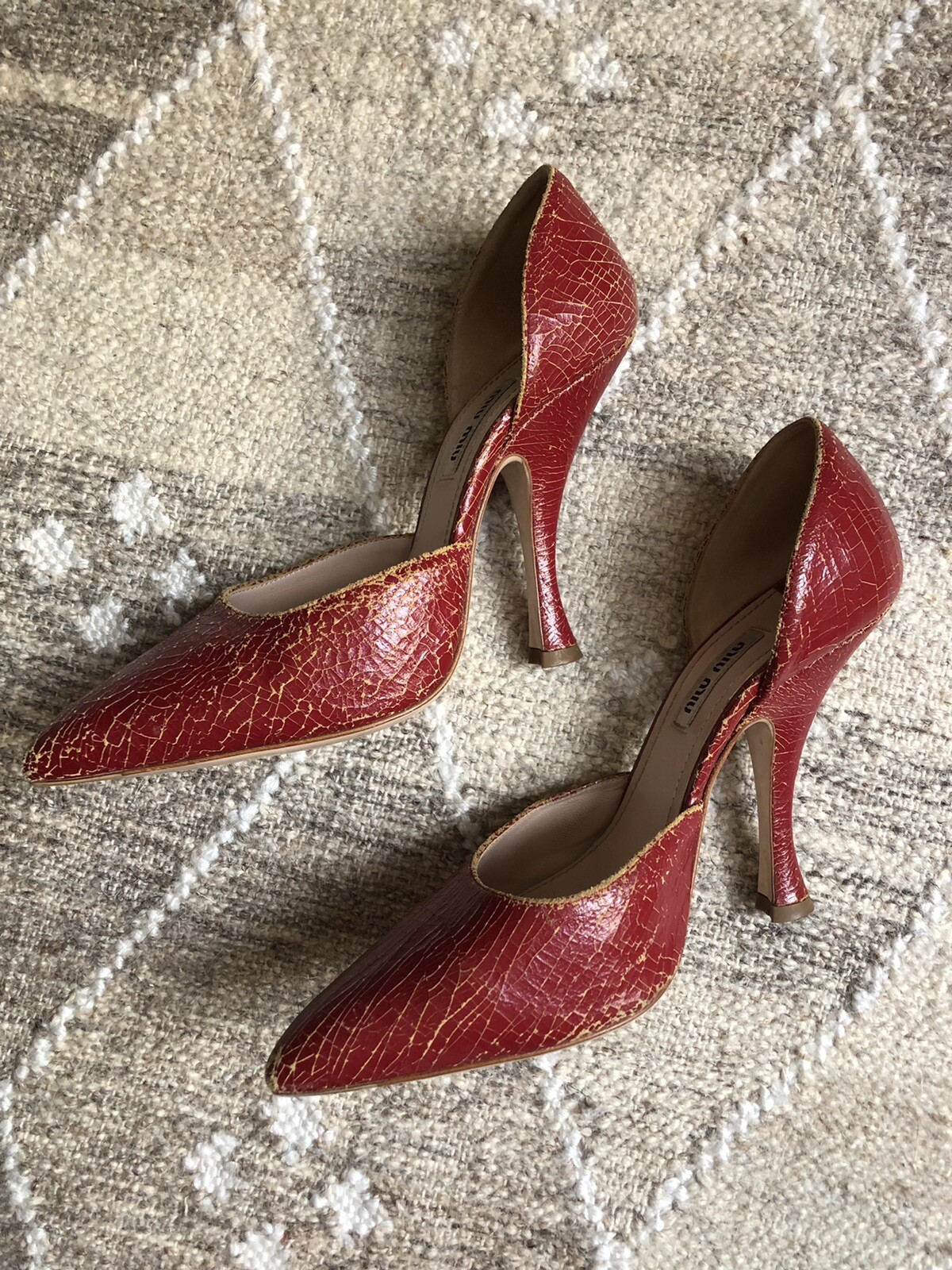 Miu Miu Red Crackled Leather d'Orsay Pumps 38 - Gem