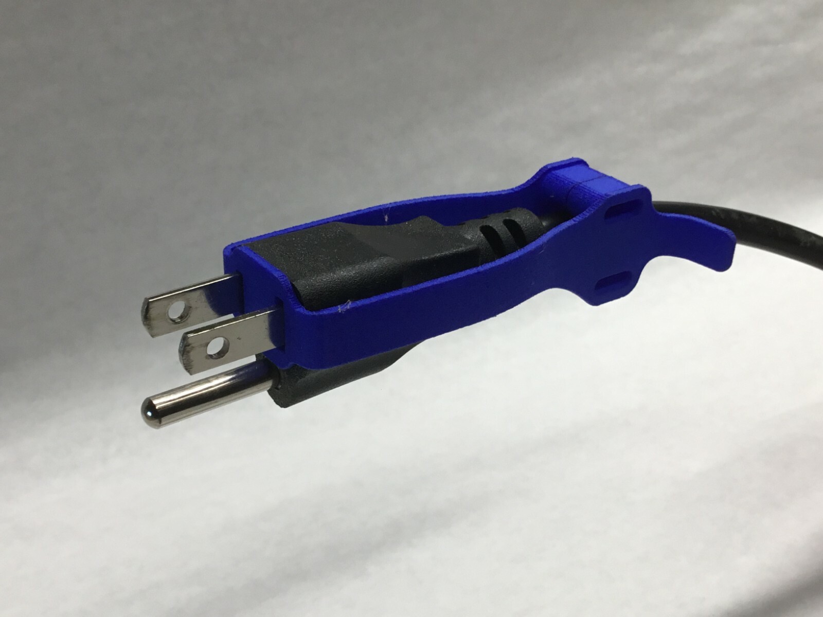 Plug Safety Handle for Electrical Cords - Cord Puller (BLACK) | eBay