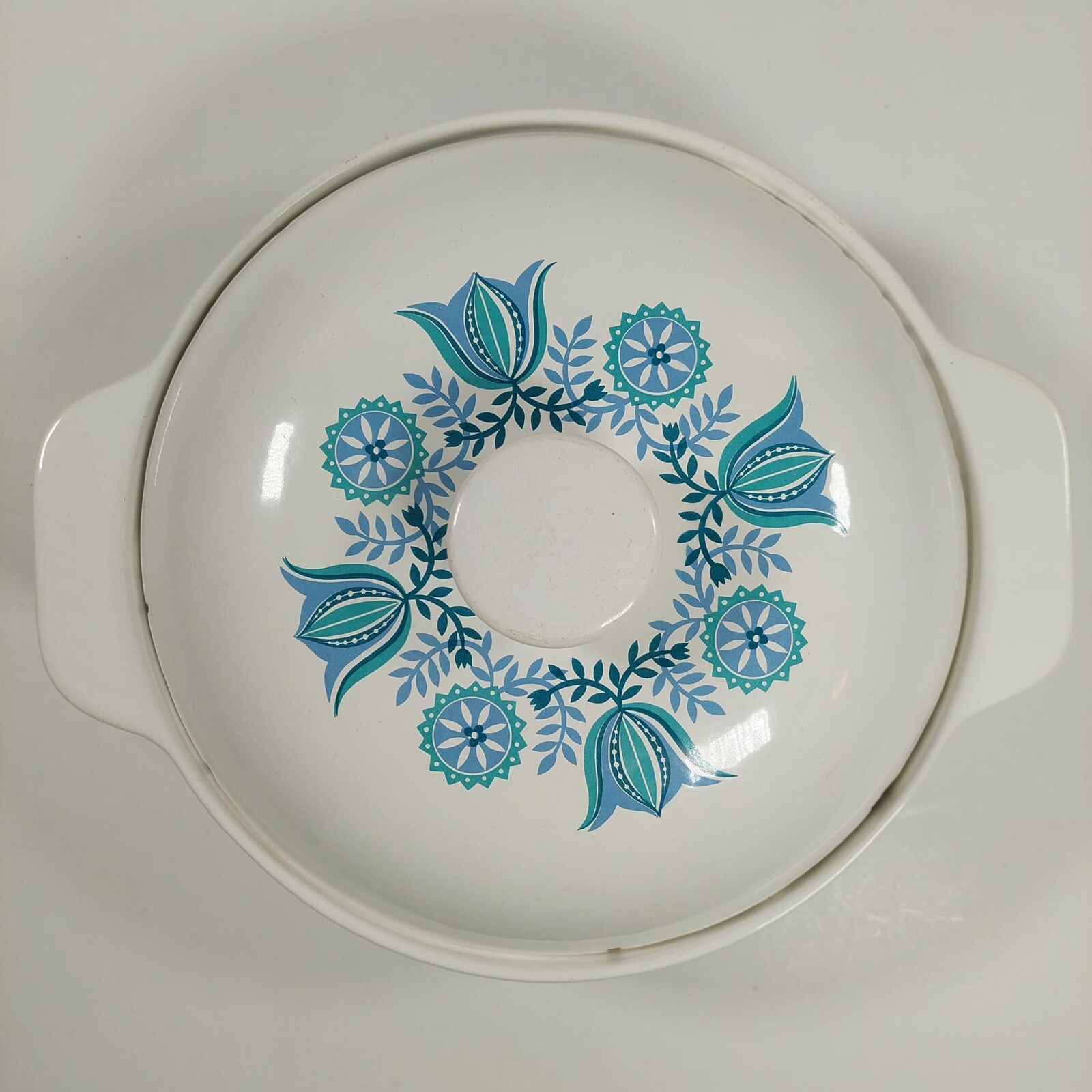 Vintage Prizer Ware Cast Iron Casserole Dish w Blue Tulips Design | eBay