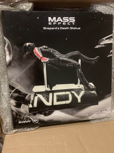 Mass Effect Shepard Death Statue | CANCELED BioWare 2023 | RARE ...