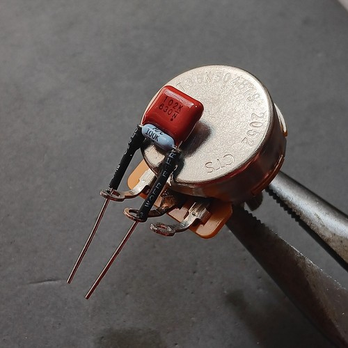 TREBLE BLEED "Duncan Spec" DarkArt, 1nF Panasonic Poly cap, 100K ...