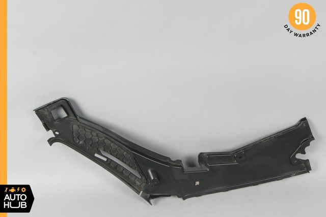 06-13 Mercedes W251 R350 R500 Engine Bay Cover Panel Left 2518840174 ...