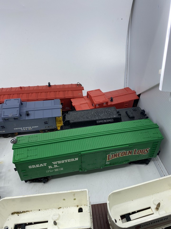 Lot Of 15 Vintage Lionel HO Train Cars For Parts Or Repair | eBay