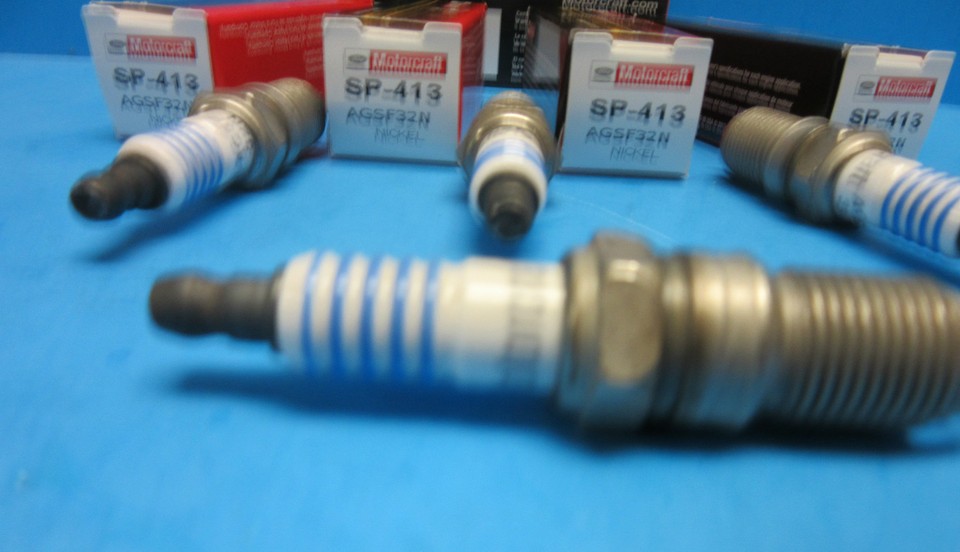 Set of 8 Spark Plugs Genuine FORD MOTORCRAFT SP413 OEM # AGSF32N V8 ...