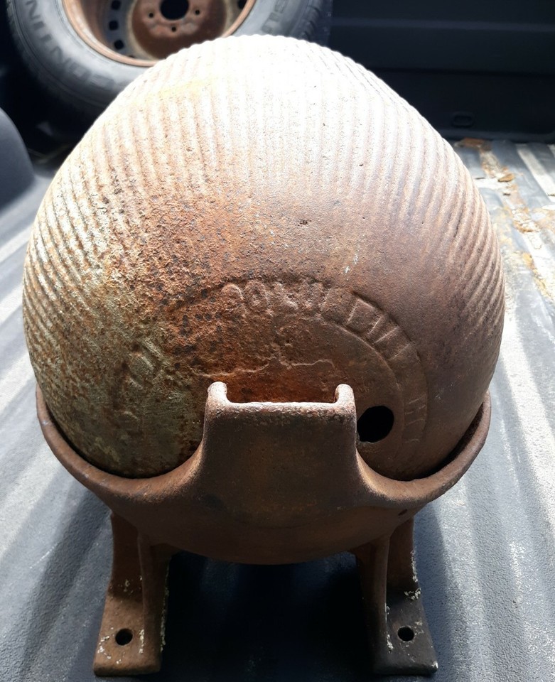 Antique Columbian Watermelon Hog Pig Oiler Cast Iron Farm Rustic Garden ...