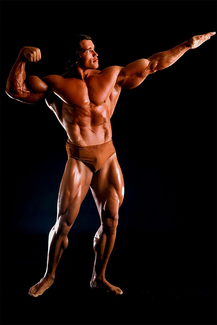 Arnold Schwarzenegger Bodybuilding Pose