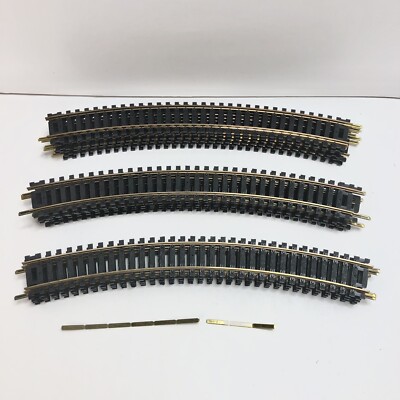 Atlas HO Scale #33 18" Radius Curve - Lot of 17 Track Sections | eBay