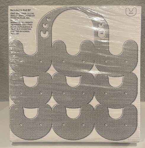 New Jeans Get Up CD Bunny Beach Bag Black Version 2nd EP - K Pop - New ...