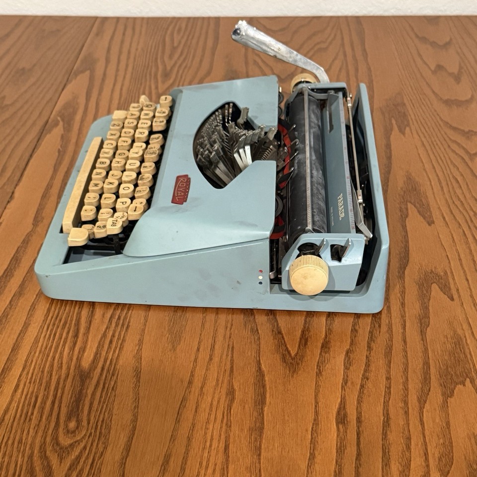 Vintage Royal Typewriter Baby Blue 1950s AS IS UNTESTED | eBay