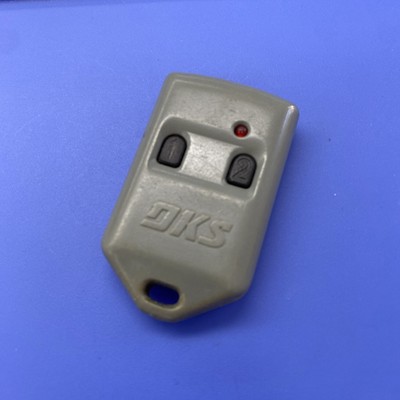 USED DKS DOORKING MICROCLIK8066 2-BUTTON REMOTE TRANSMITTER FOB LSD66T ...
