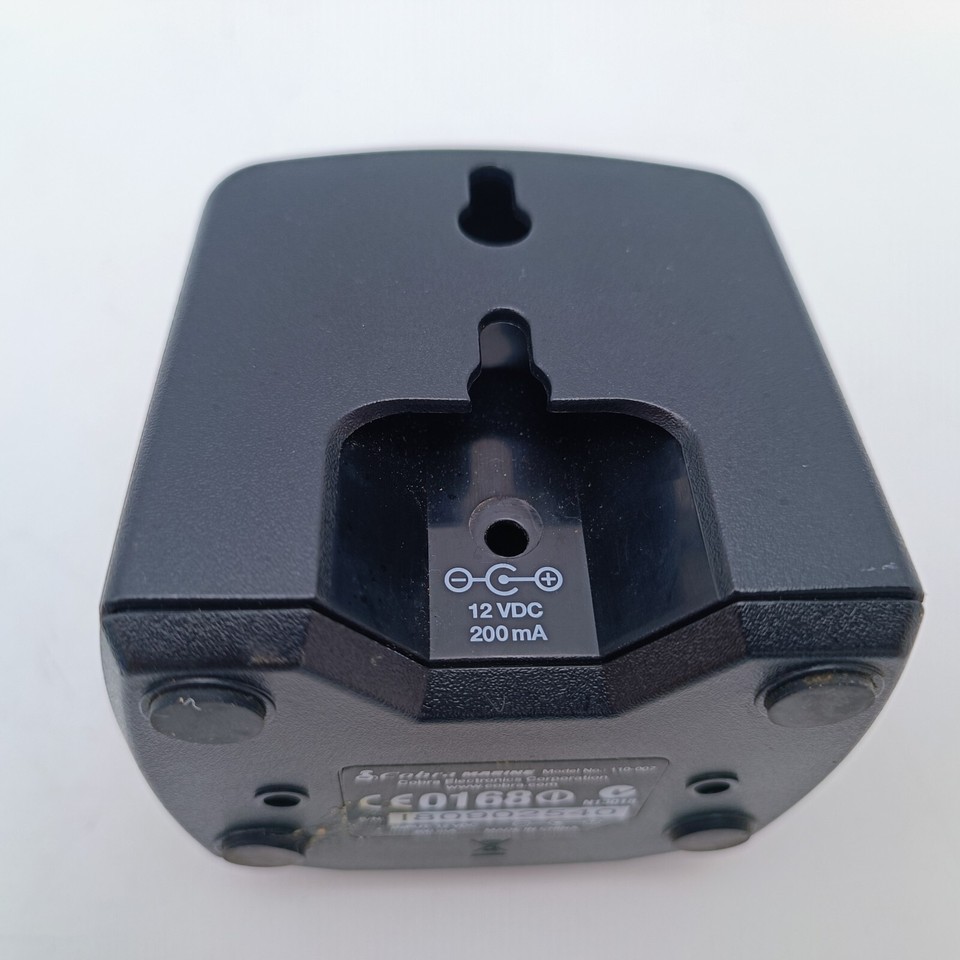 Cobra Marine MR HH325 Marine 6-Watt Submersible VHF Radio w/ Charger HH ...