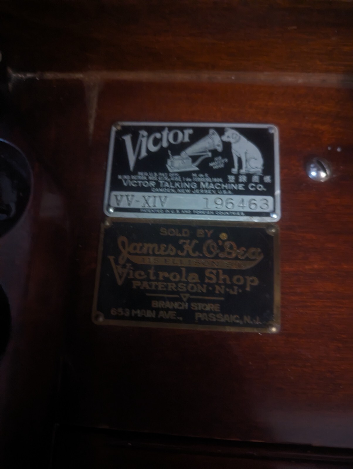 Antique VICTOR VICTROLA Upright Talking Machine/Phonographs model VV-X ...