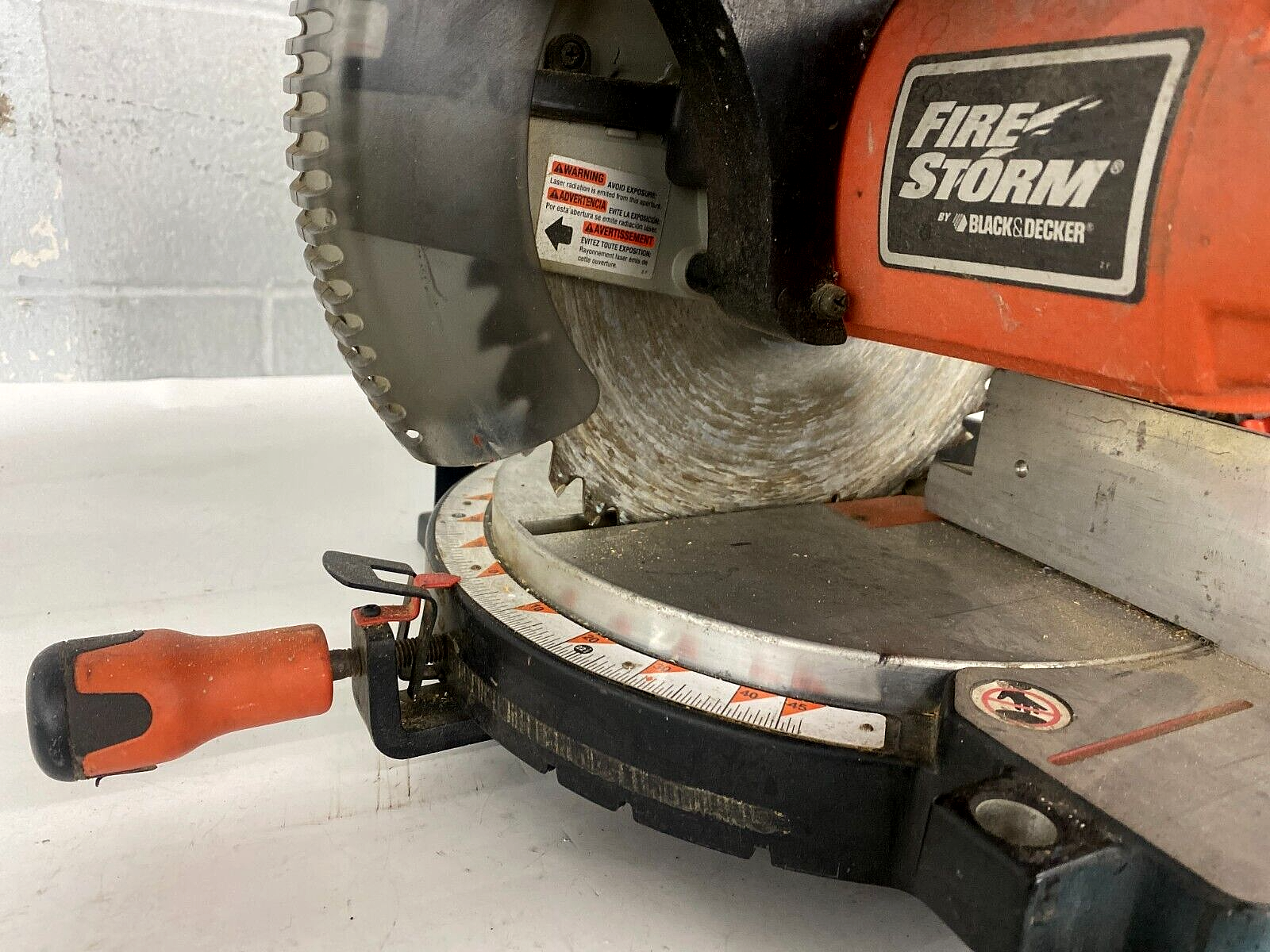 BLACK & DECKER FIRE STORM MITER SAW FS100L TYPE 1 | eBay