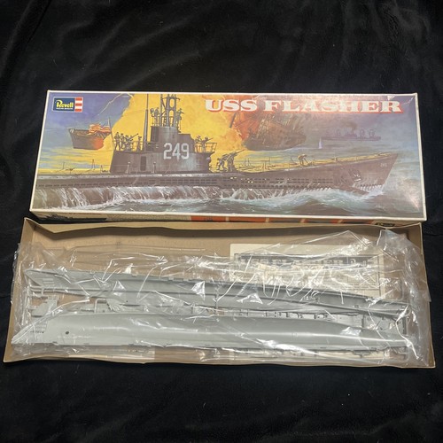 REVELL USS FLASHER MODEL #H-431 NEW MODEL SHIP KIT | eBay