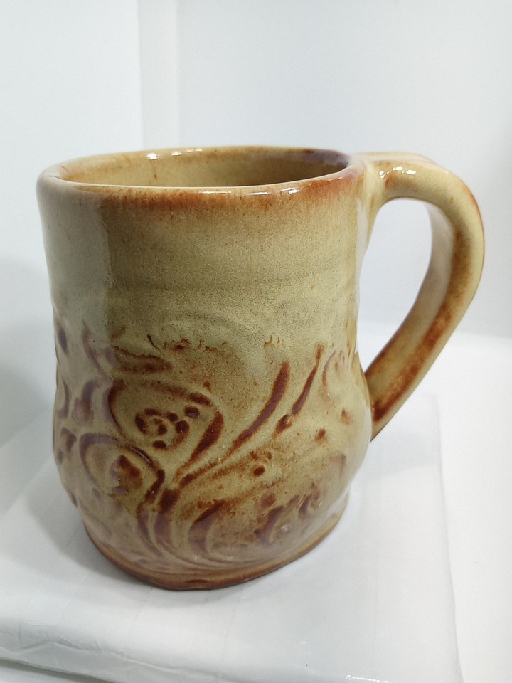 HANDMADE POTTERY MUG. HANDMADE STONEWARE COFFEE MUG. ART DESIGN DECO ...