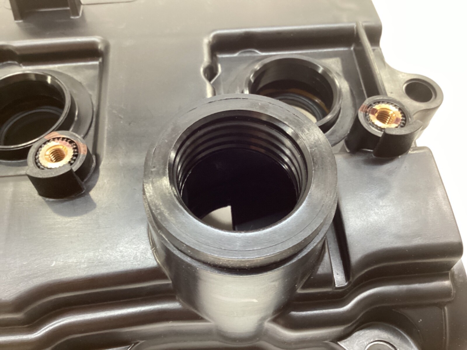 Nissan 13264JA00A Genuine OEM Factory Original Valve Cover for sale ...