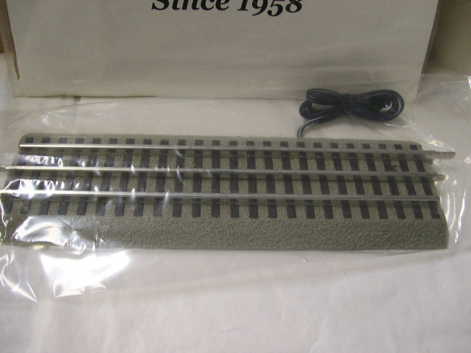LIONEL FASTRACK 10" STRAIGHT TERMINAL TRACK SECTION O GAUGE # 6-12016 ...