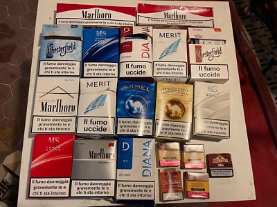 COLLEZIONE PACCHETTI DI SIGARETTE VUOTI CIGARETTE MARLBORO MERIT CAMEL ...
