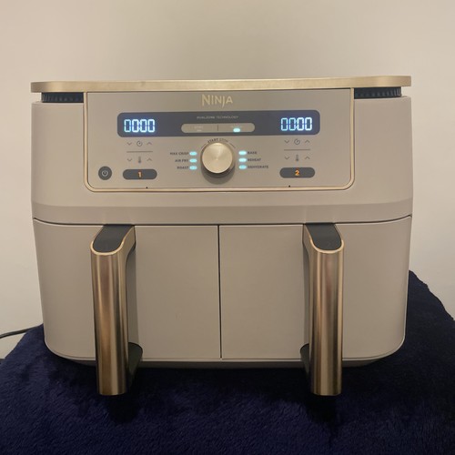 Ninja MAX Dual Zone Digital 9.5L Air Fryer - Stone / Gold - DZ400UKSTGD ...