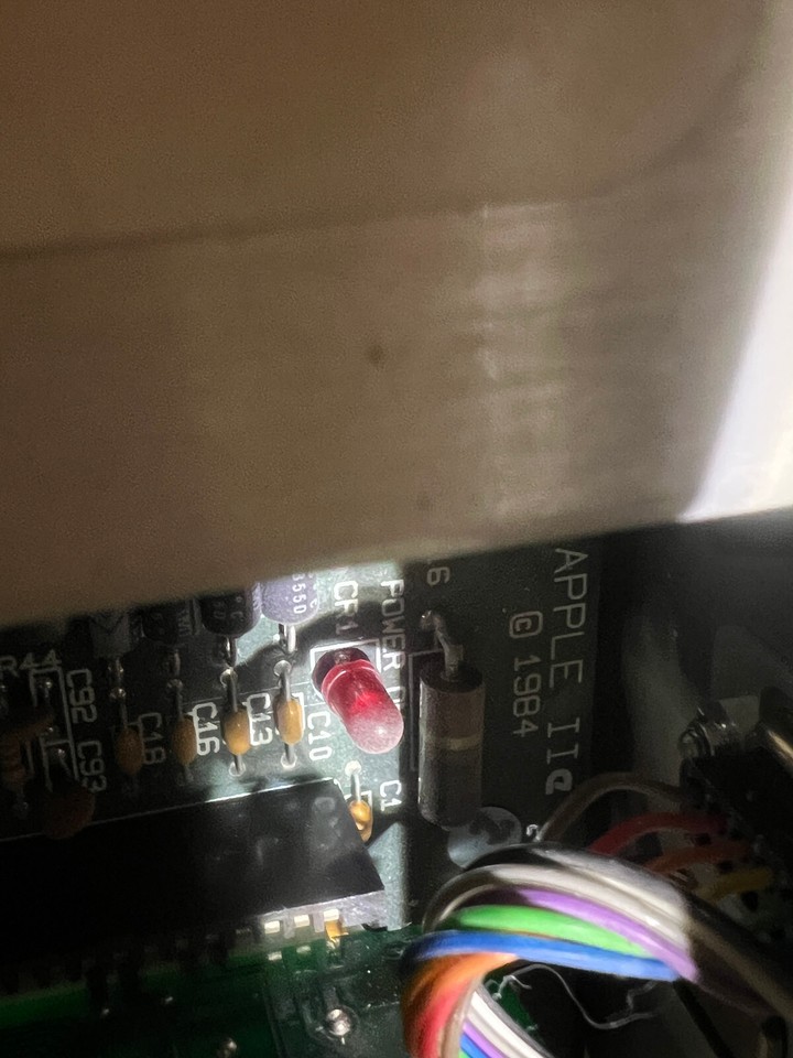 Apple IIe Enhanced Computer w/ Apple Color Monitor, Duo-Disc,Retail Box ...