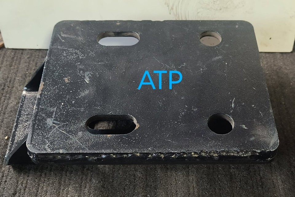 KENWORTH T600 T660 A11-1524 BRACKET-HINGE HOOD EXTREME DUTY FABRICATED ...