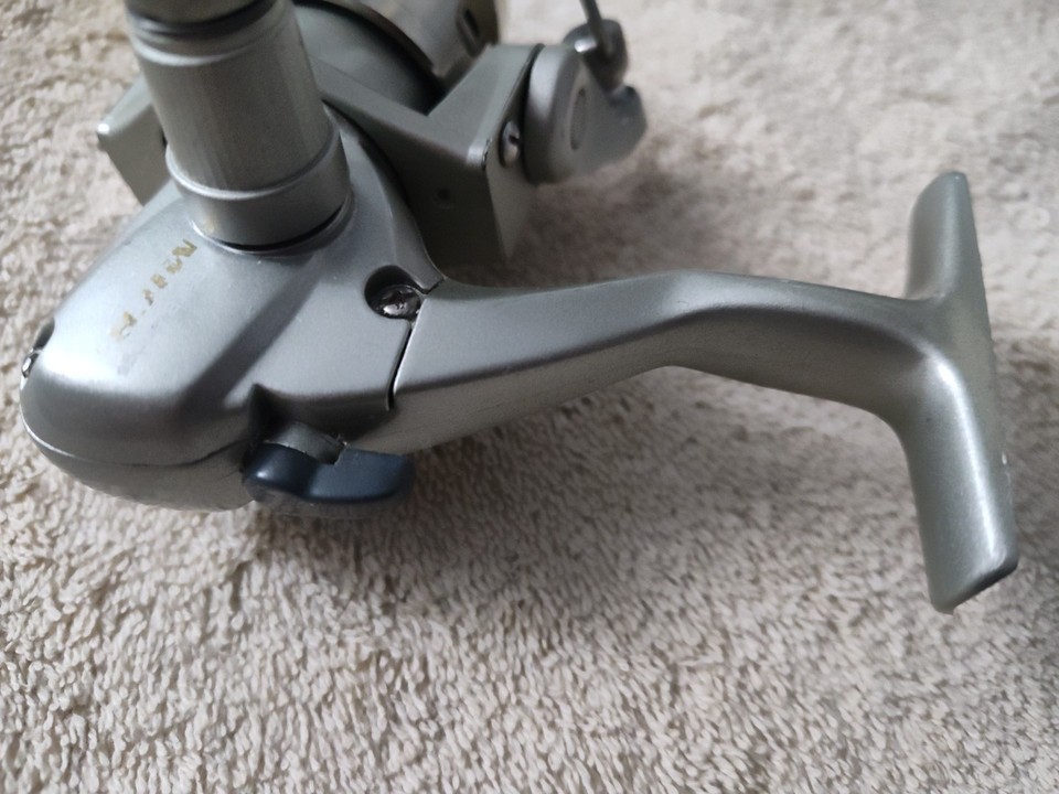 VINTAGE ( ZEBCO ) QUANTUM ( MICRO ) MS-00 SPINNING REEL | eBay