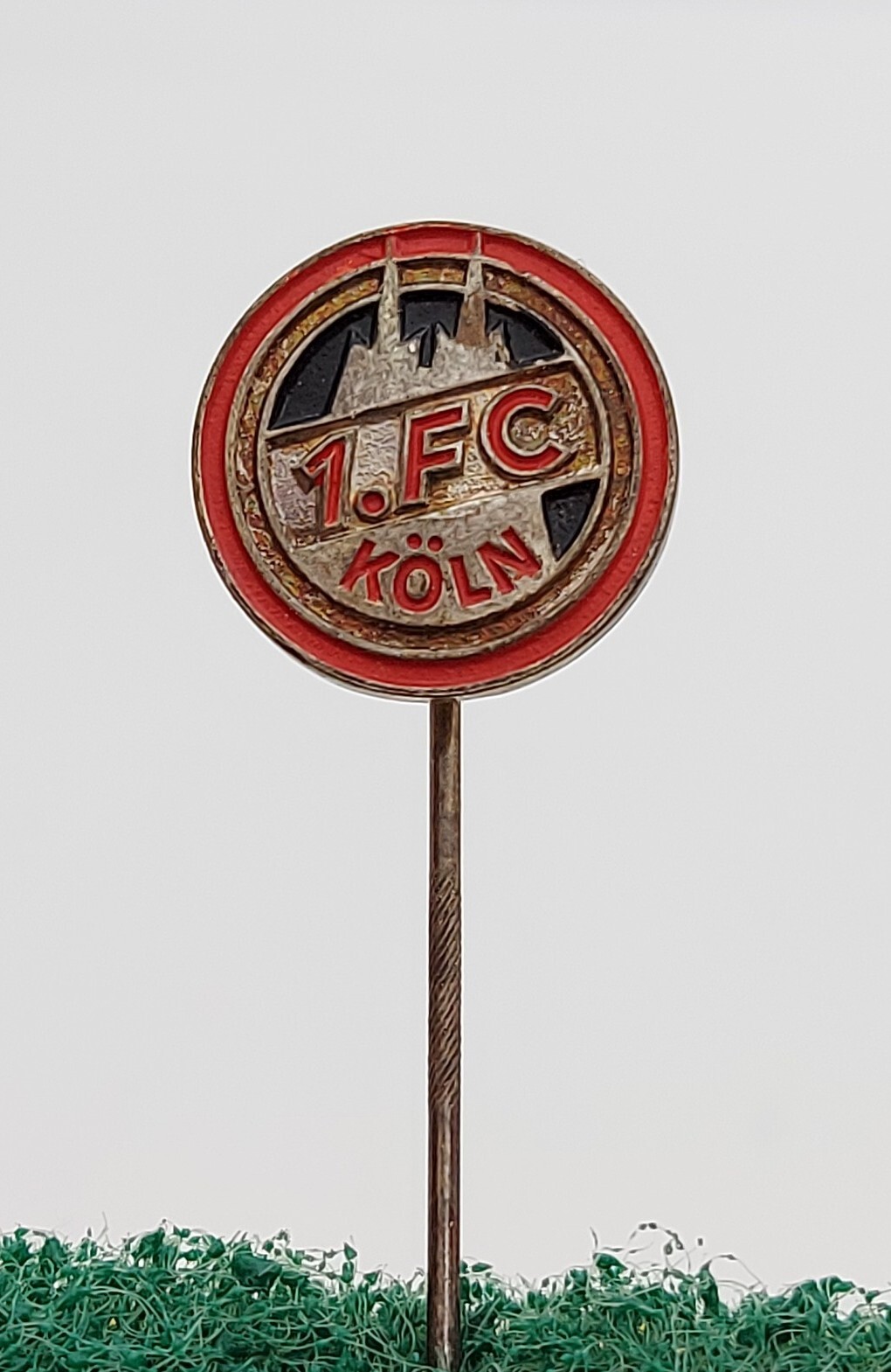 1. FC KOLN - Germany football soccer club old vintage pin badge ...