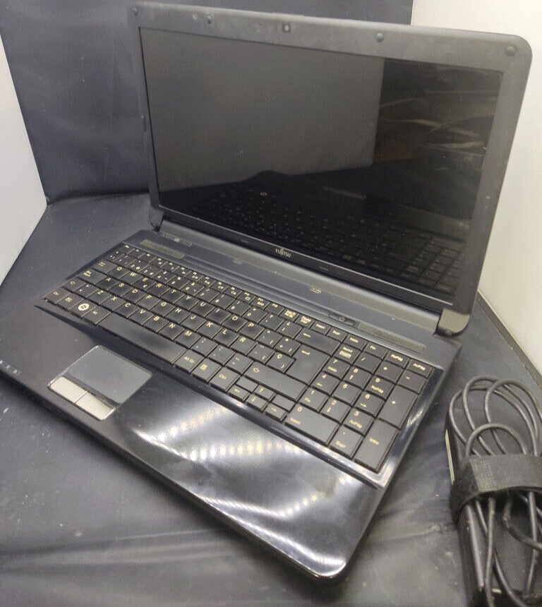 Ordenador FUJITSU LIFEBOOK A SERIES AH530 | eBay