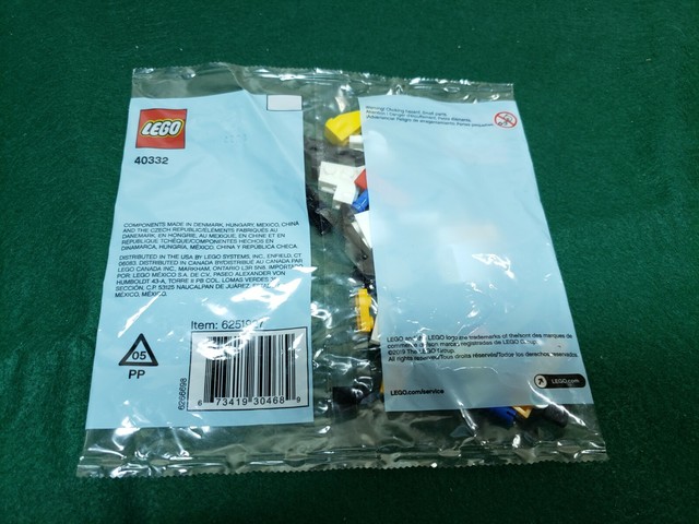 LEGO Promotional Penguin (40332) for sale online | eBay
