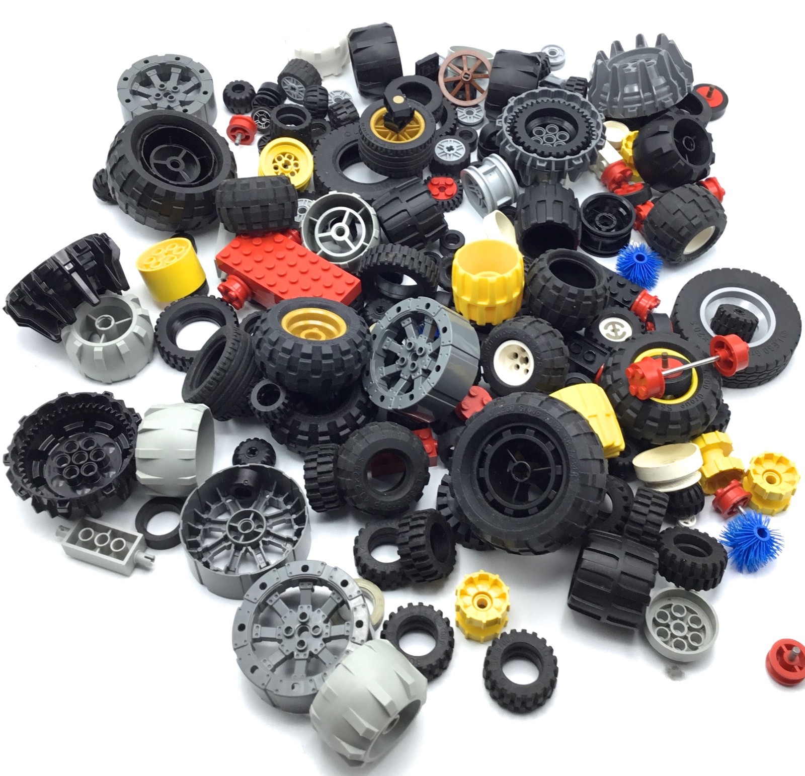 LEGO HUGE LOT 2 POUNDS 3 OUNCES OF WHEEL PIECES TIRES RIMS CAR VEHICLE ...