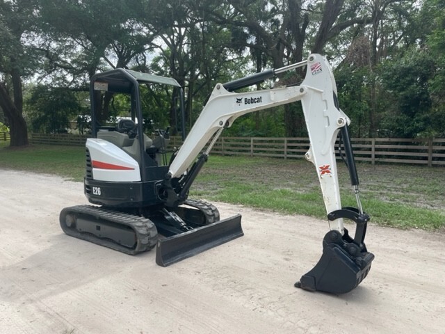 2016 BOBCAT E26 MINI EXCAVATOR - 2 SPD - KUBOTA DIESEL - KEYPAD - FREE ...