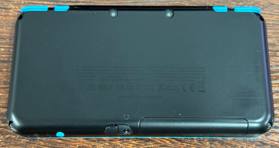 Nintendo 2DS XL Handheld Console Blue Black - Excellent Mint Shape with ...