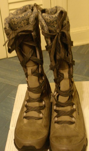 MERRILL WOMENS Winter Boots BOULDER Sz 8 Side Zip Thinsulate Lined Ice ...