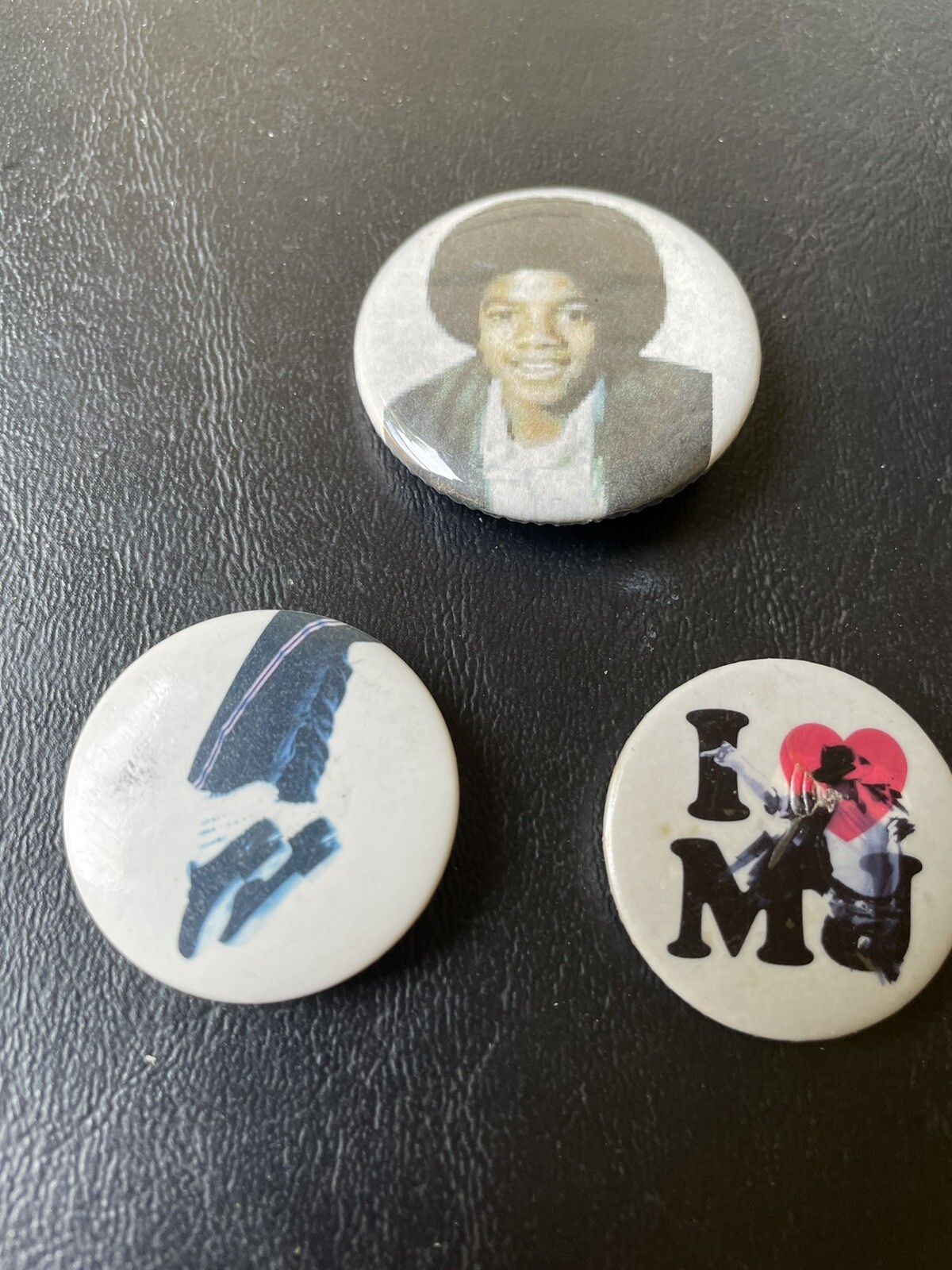 MICHAEL JACKSON PINS 3 GOOD SHAPE RARE ESTATE SALE PINS BUTTONS VINTAGE ...