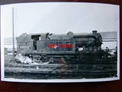 PHOTO LNER EX GNR CLASS N2 LOCO NO 69592 | eBay