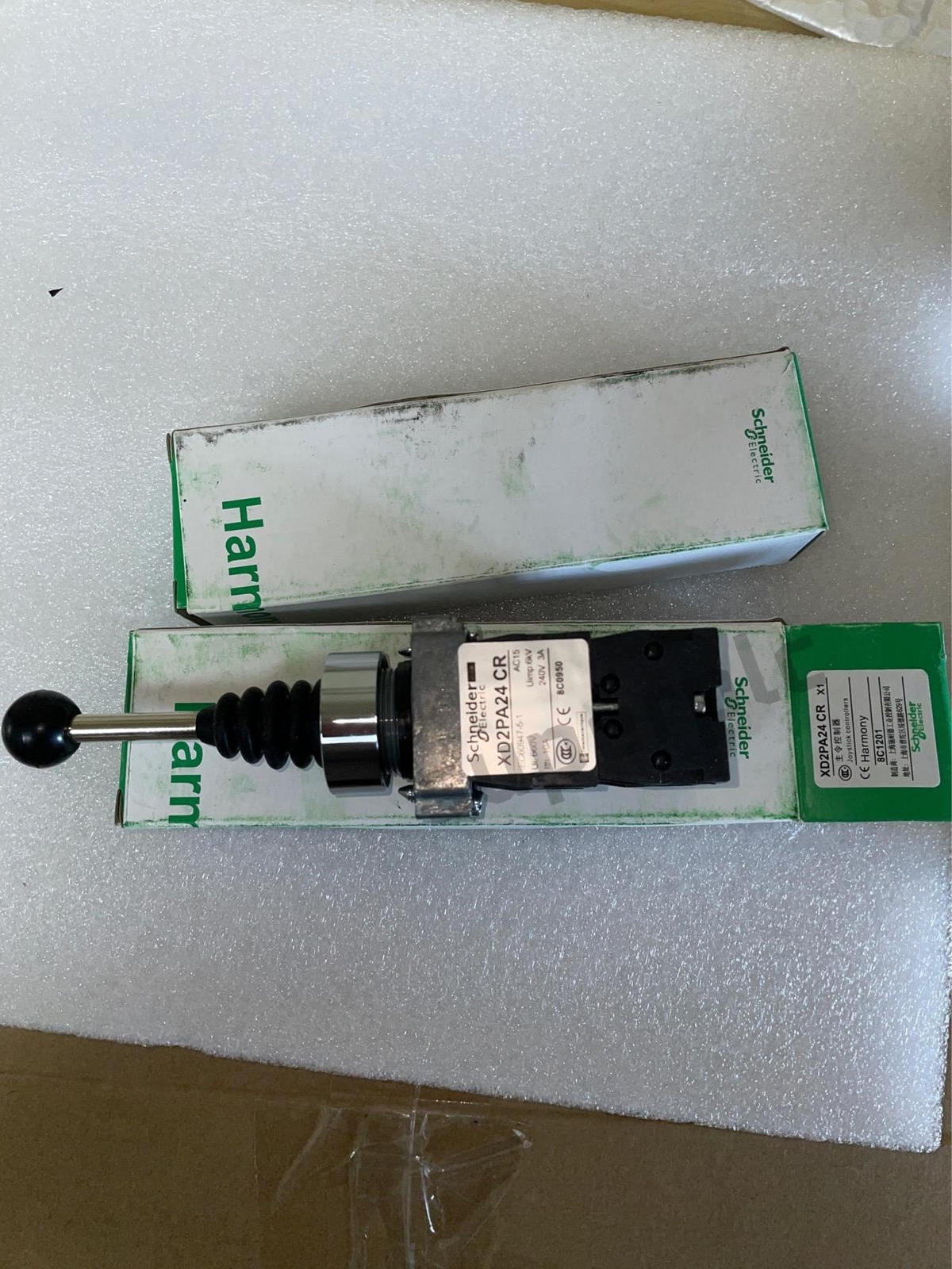 1PCS New Schneider XD2PA24CR Joystick controllers XD2PA24 free shipping ...